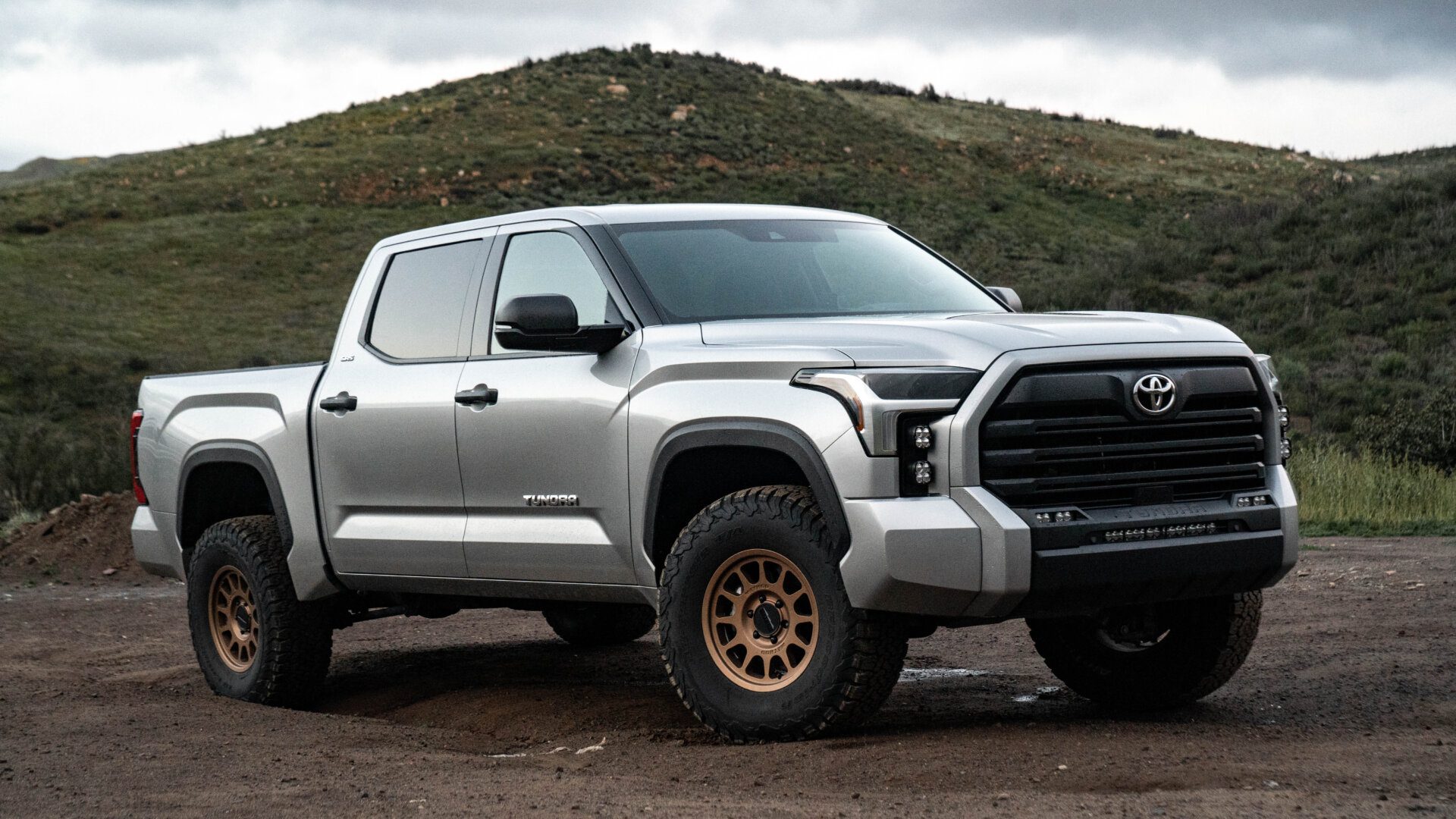 Toyota Tundra Squadron Vent Kit is Here - Baja Designs - Off-Road LED ...